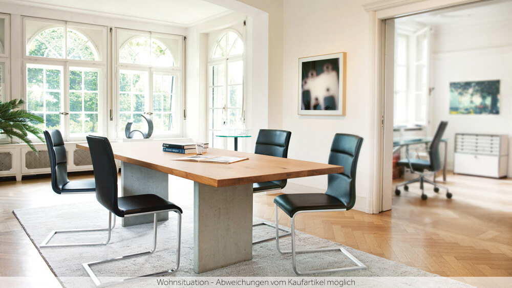 Henry dining table Girsberger / Table top dimensions (WxD) :210 x 95 cm